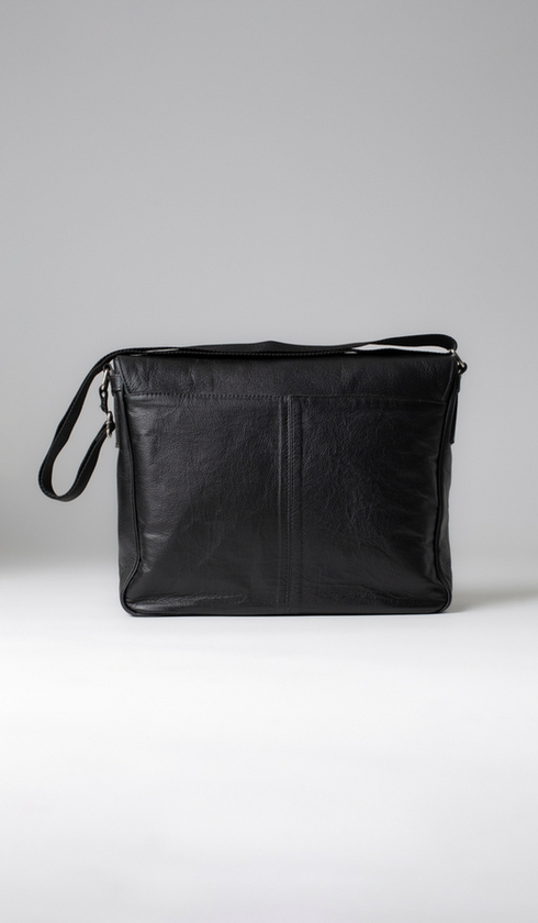 Bolsa Carteiro Aba Lisa Couro Floater